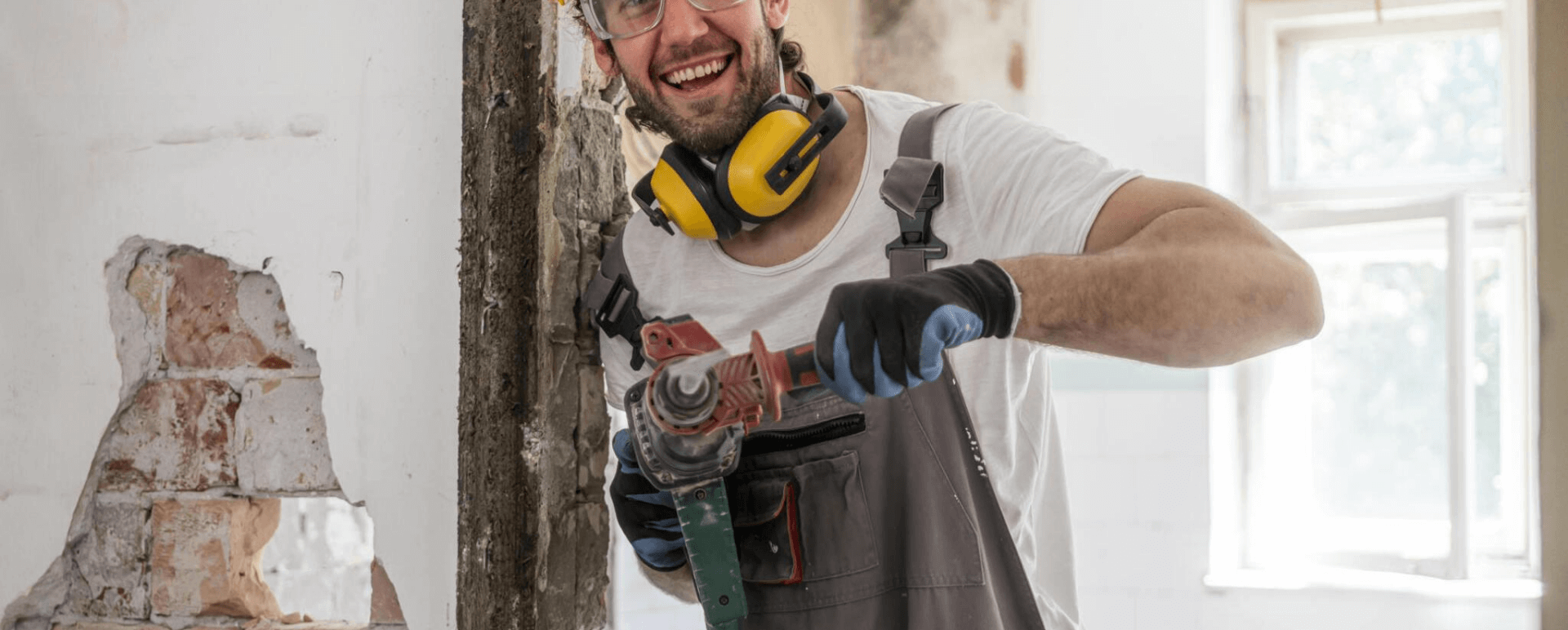 Why Breaking Windows Before Demolition is Important?